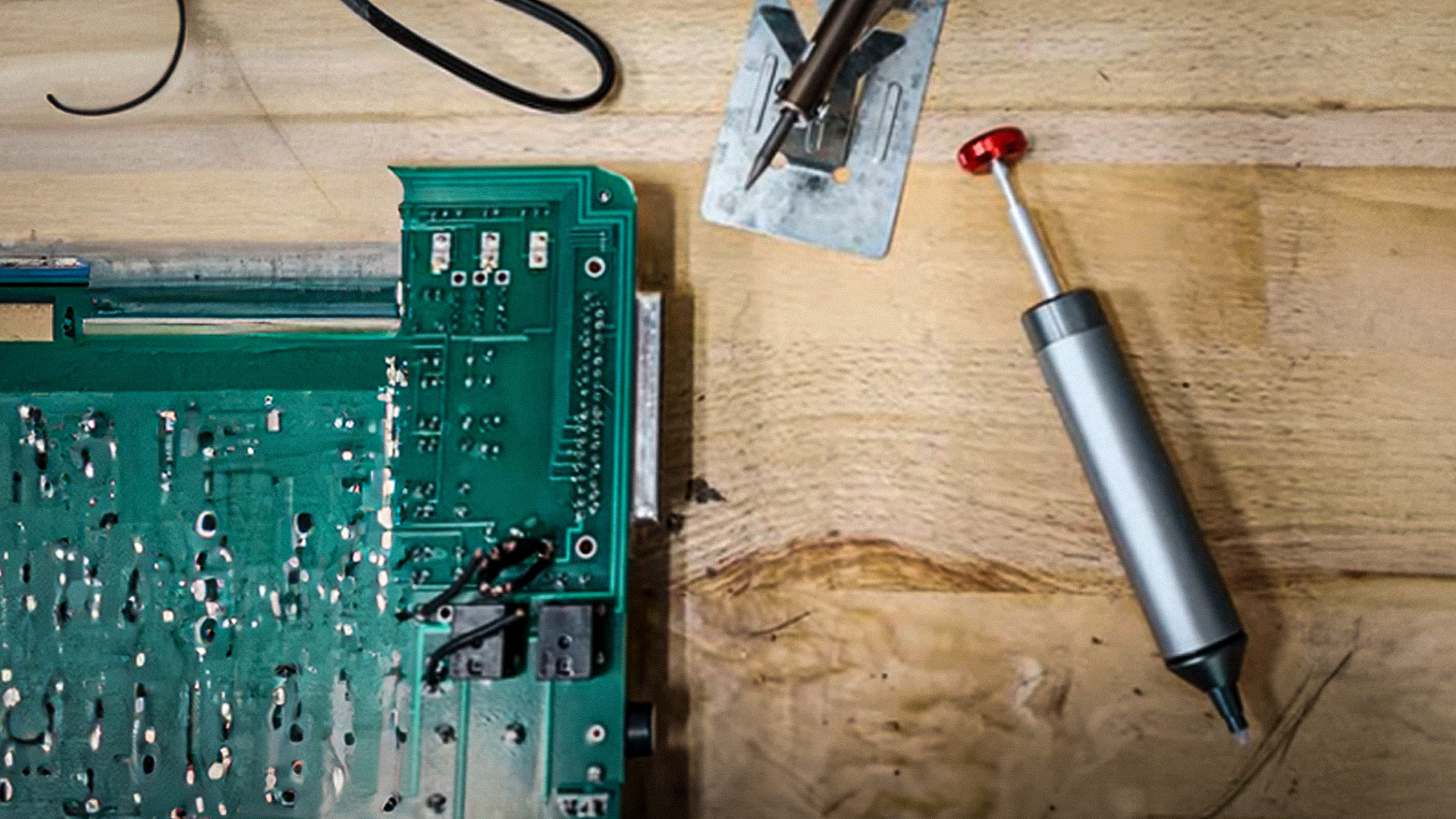 If you have a soldering iron, you need a solder sucker (VIDEO) - Shop Press